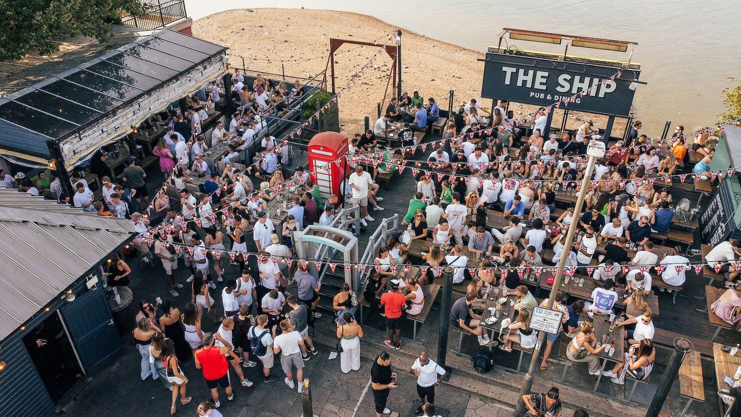 The Ship | Wandsworth | Young's Pub