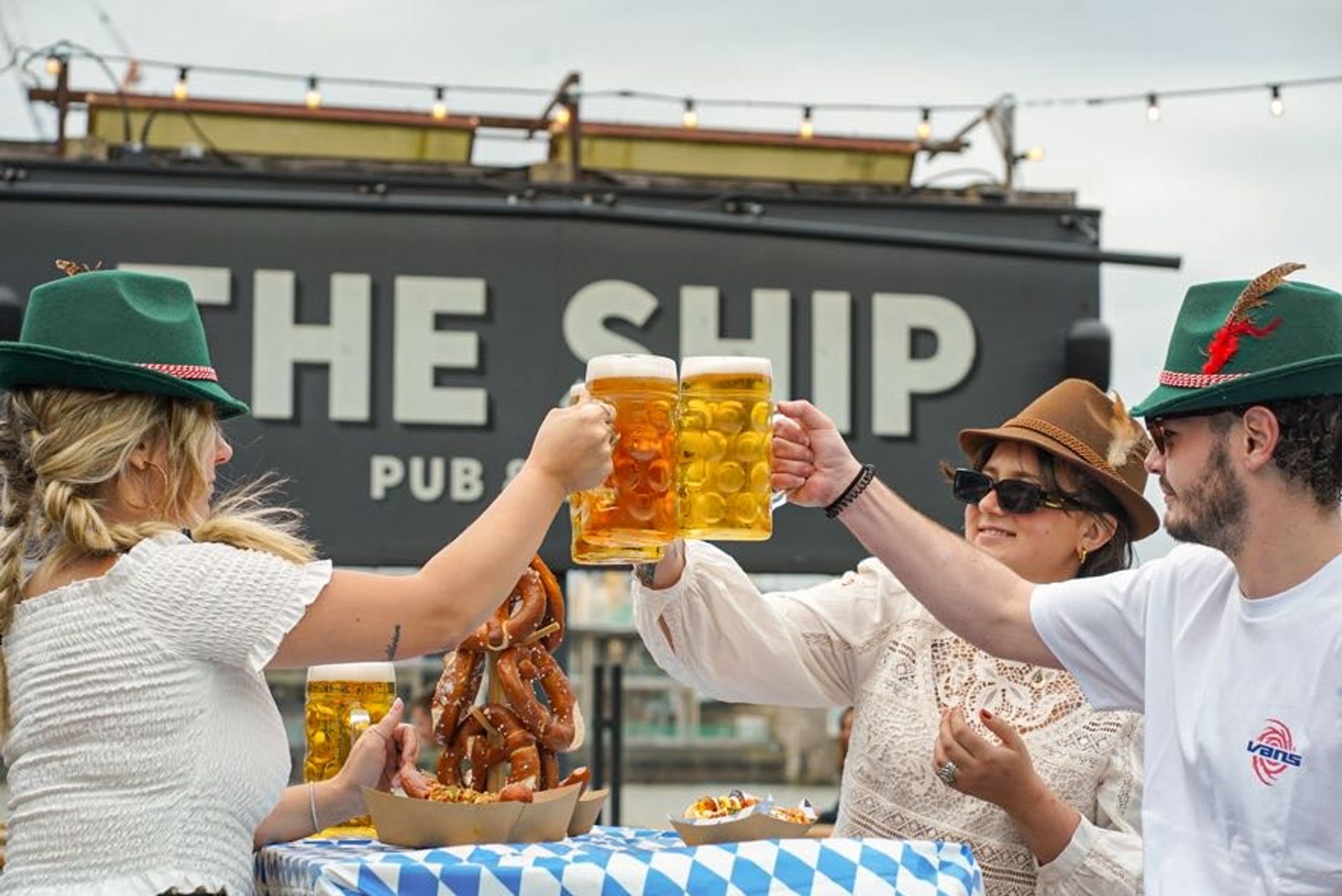 The Ship | Wandsworth | Young's Pub